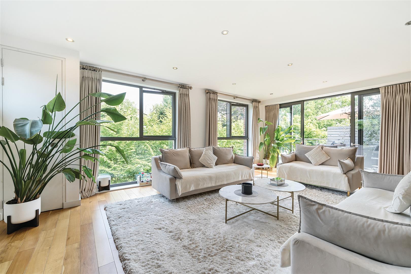 Hampstead Estate Agents | TK International