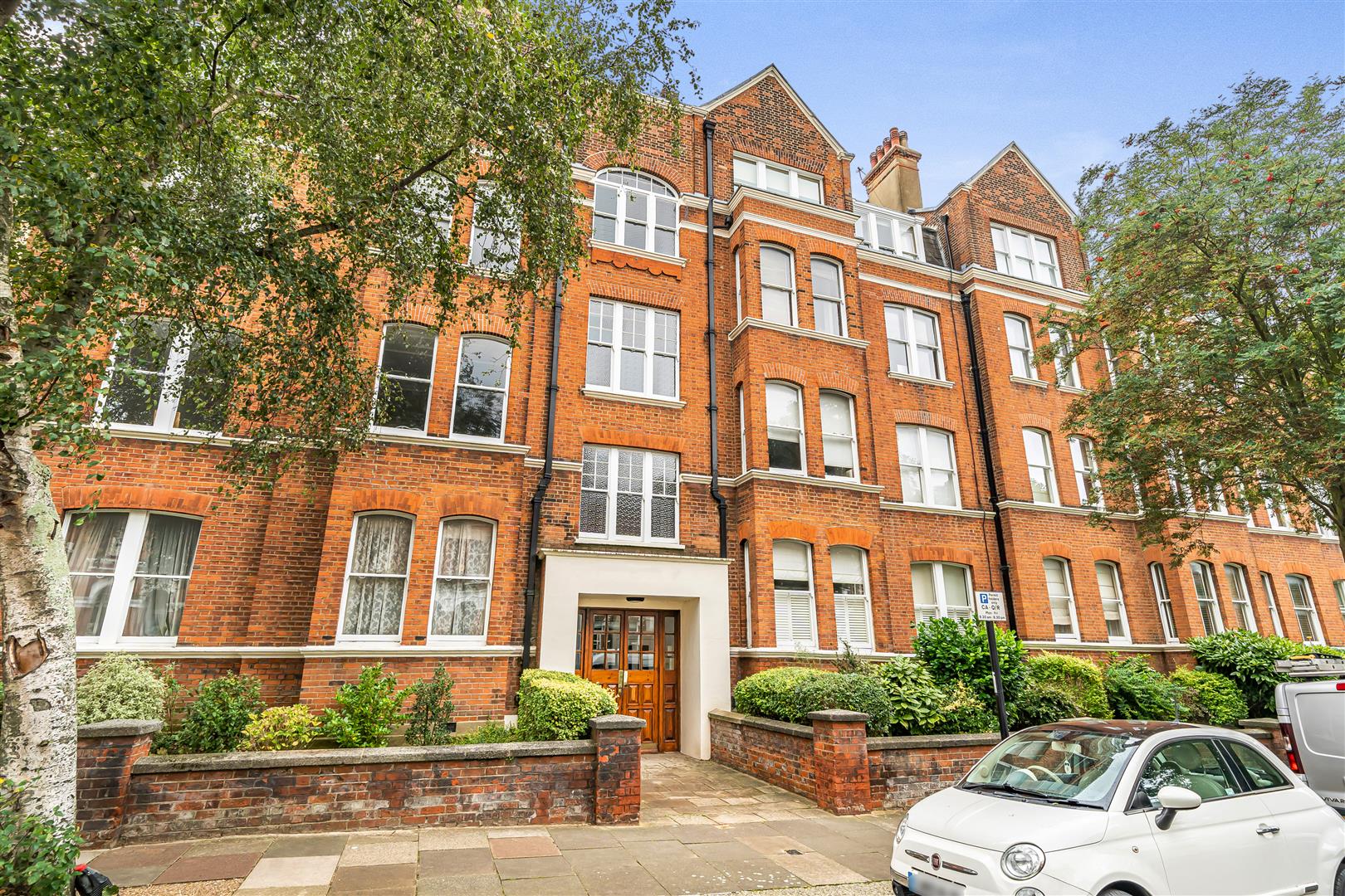 Hampstead Estate Agents | TK International